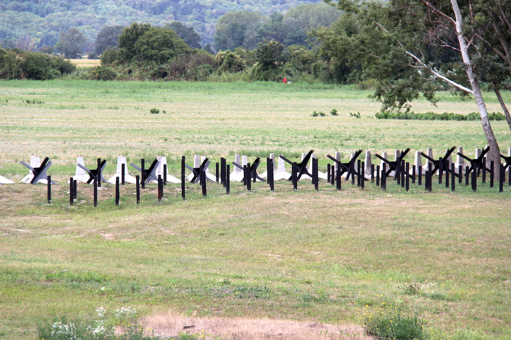 5 tank traps | Fred and Bev's Odyssey
